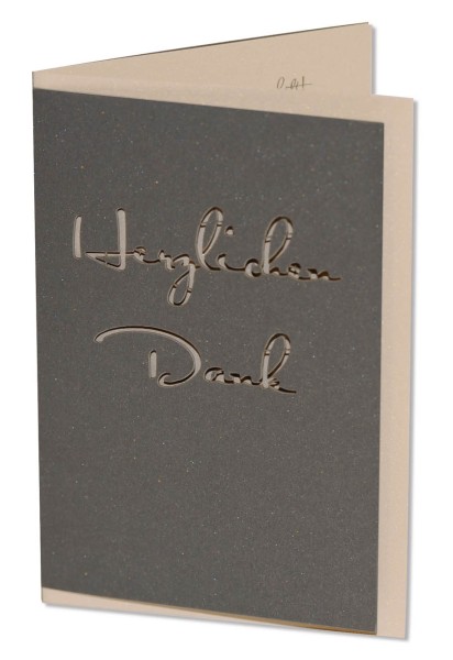 Danksagungskarte in dunkelgrau mit "Herzlichen Dank" im Lasercut und ...